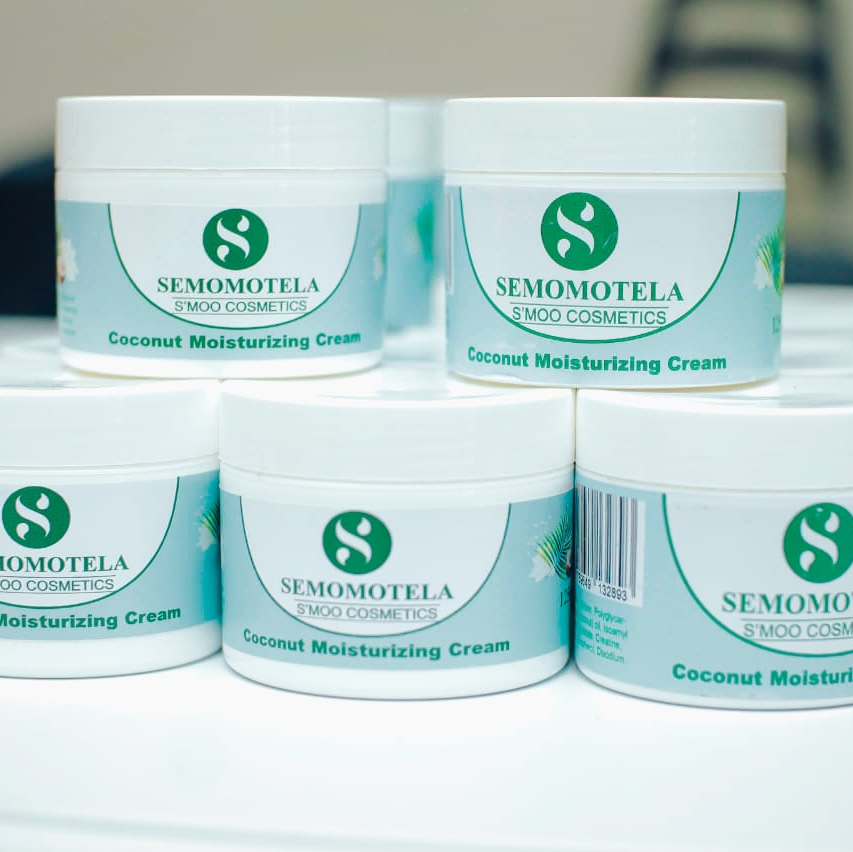 Semomotela smoo Cosmetics – Arabian Organics